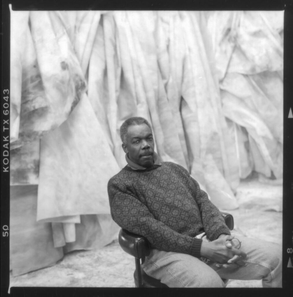 About Sam Gilliam | Sam Gilliam Foundation